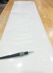 DIY Let it Snow Wood Sign with 3D Snowflakes - The Handyman's Daughter