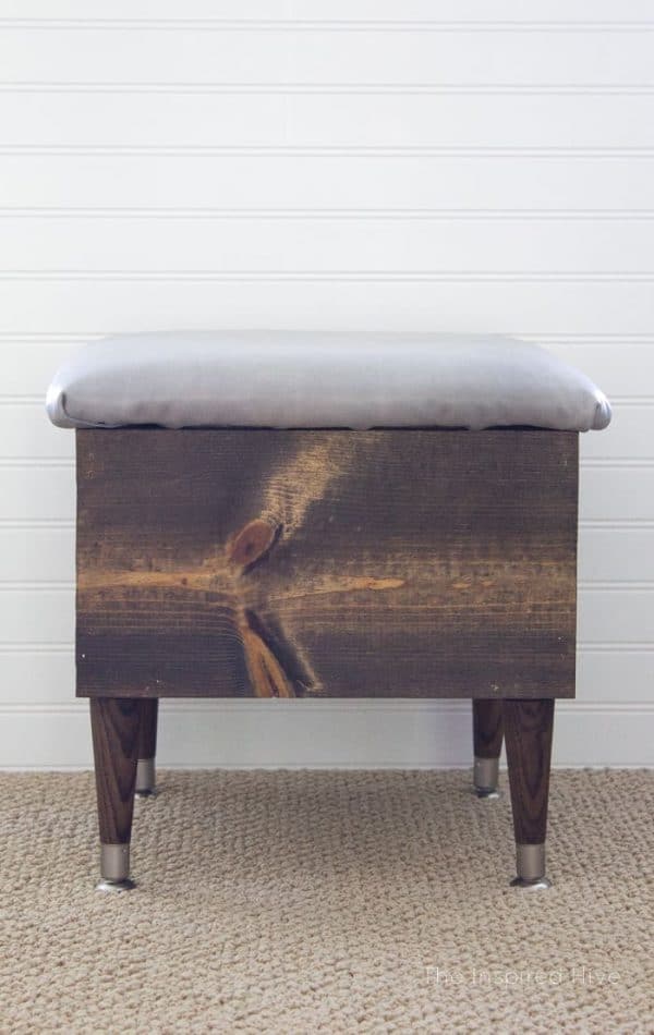 20 DIY Leather Project Ideas for Your Home - The Handyman's Daughter