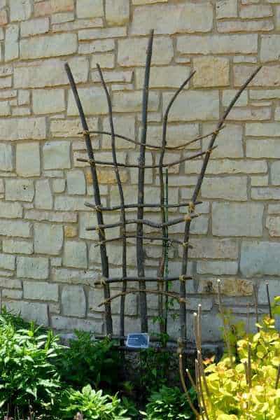 20 DIY Arbor and Trellis Ideas for your Garden - The Handyman's Daughter