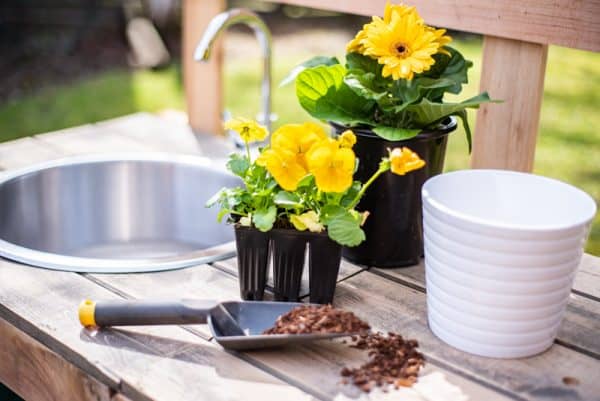 DIY Potting Bench with Sink - The Handyman's Daughter