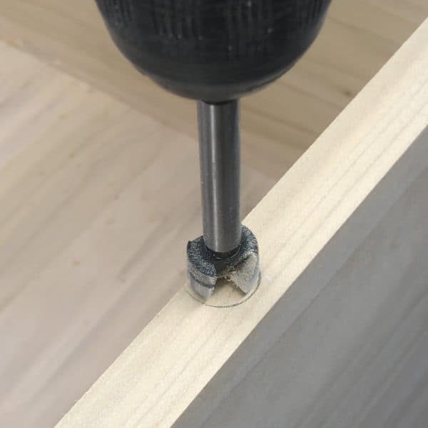 How to Install Figure 8 Table Top Fasteners - The Handyman's Daughter