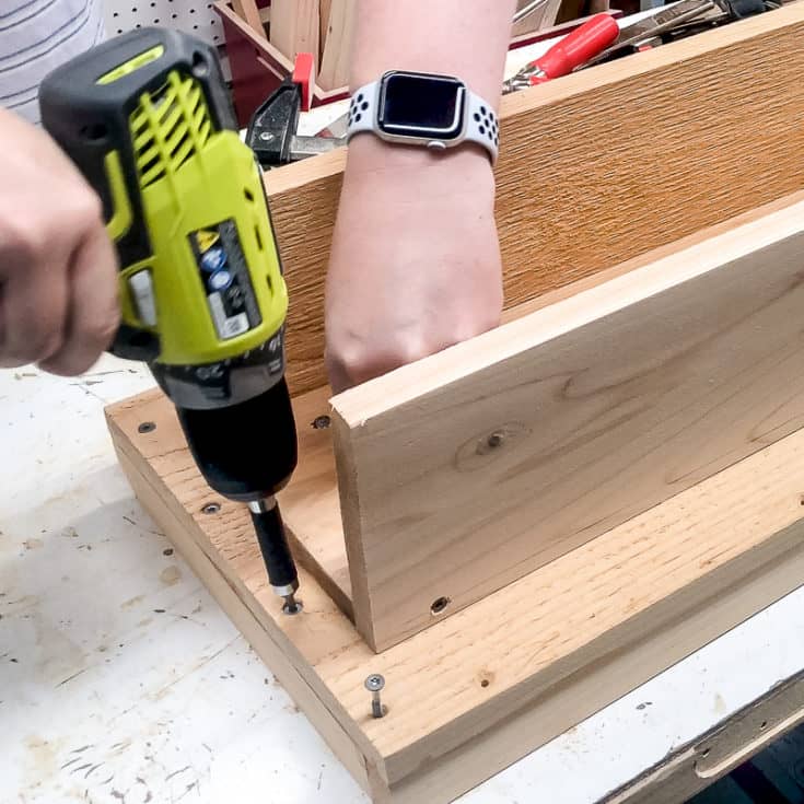 DIY Balcony Railing Table with Plans - The Handyman's Daughter