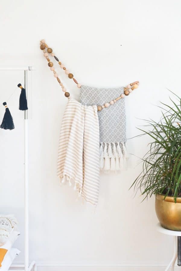 20 Smart Blanket Storage Ideas for Every Room - The Handyman's Daughter