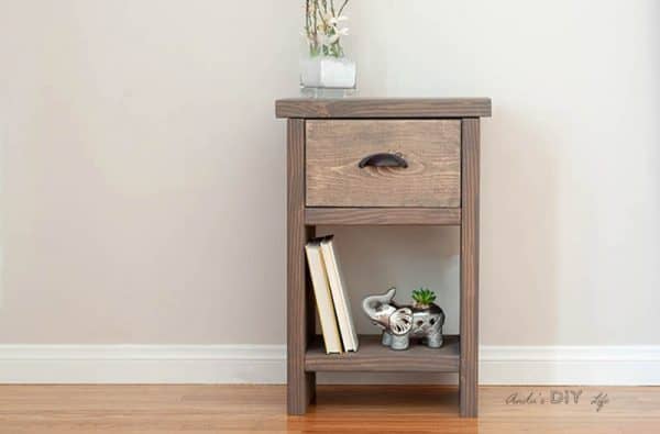 20 Amazing DIY End Table Plans and Projects - The Handyman's Daughter