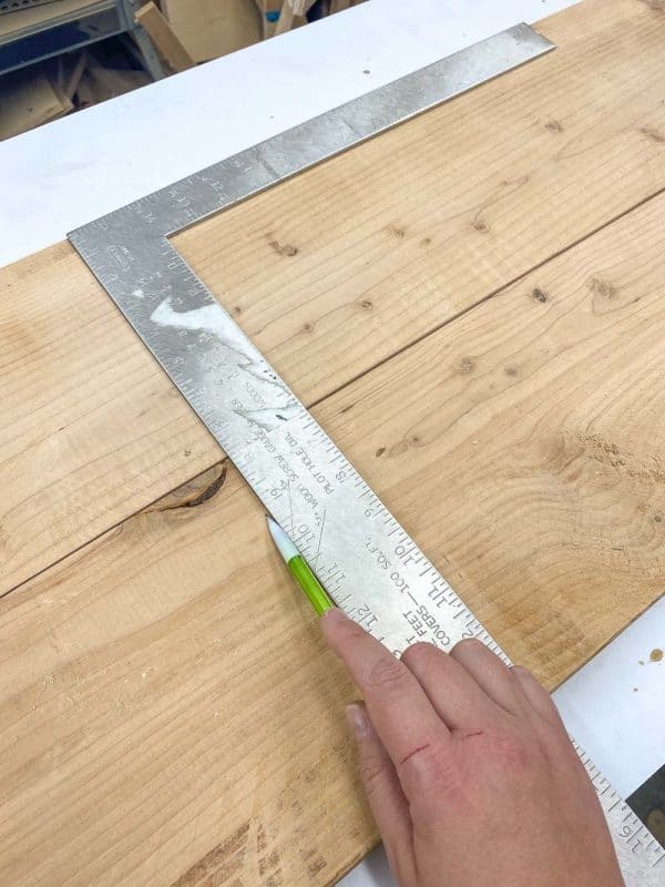 Super Easy DIY Halloween Tombstones - The Handyman's Daughter