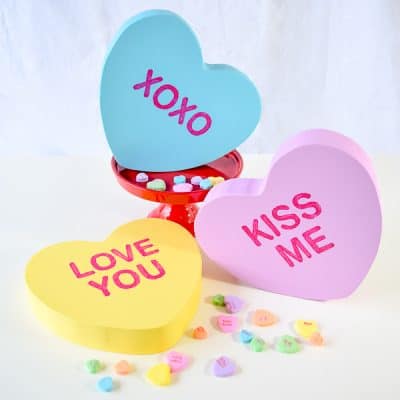 DIY Conversation Hearts Decor - The Handyman's Daughter