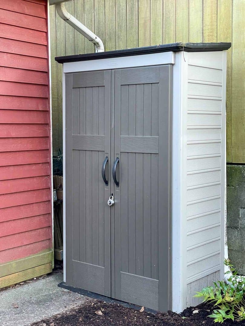 Easy DIY Wooden Wall Mount Bike Rack - The Handyman's Daughter