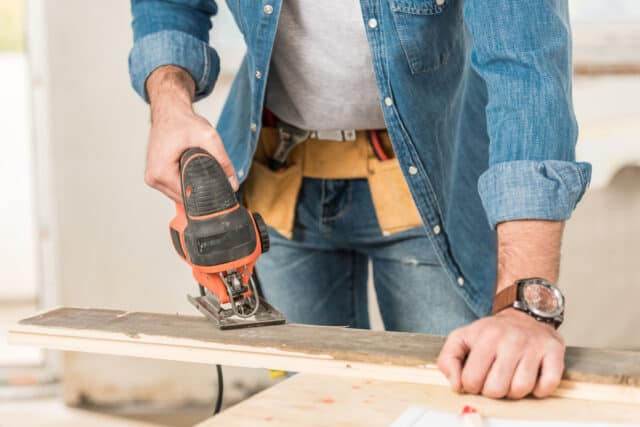 How to Use a Jigsaw - A Beginner's Guide - The Handyman's Daughter