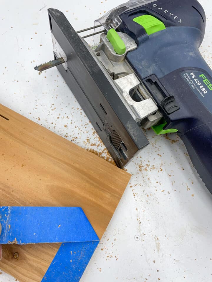 How to Use a Jigsaw - A Beginner's Guide - The Handyman's Daughter