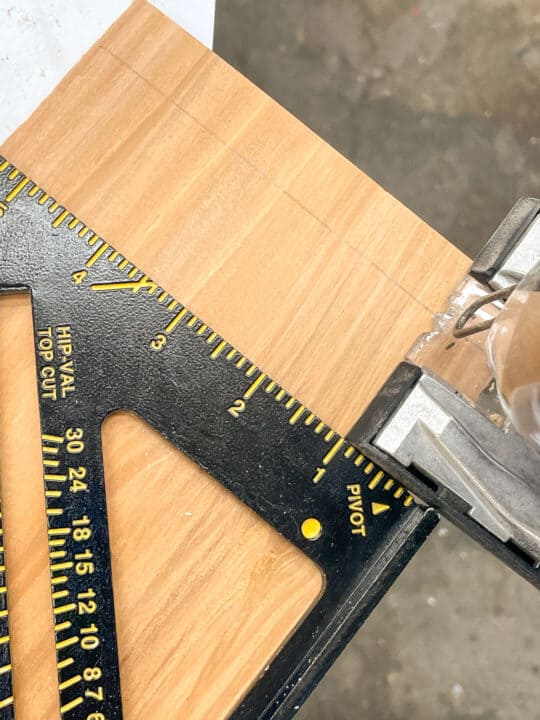 How to Use a Speed Square [7 Different Ways] - The Handyman's Daughter