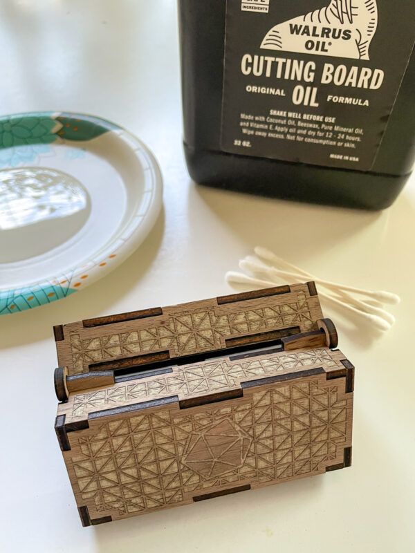 DIY Dice Box [Laser Cutter Project] - The Handyman's Daughter