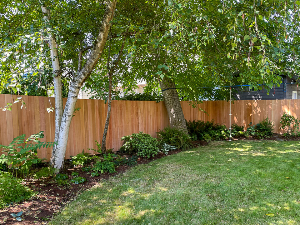 How to Replace Fence Panels or Pickets - The Handyman's Daughter